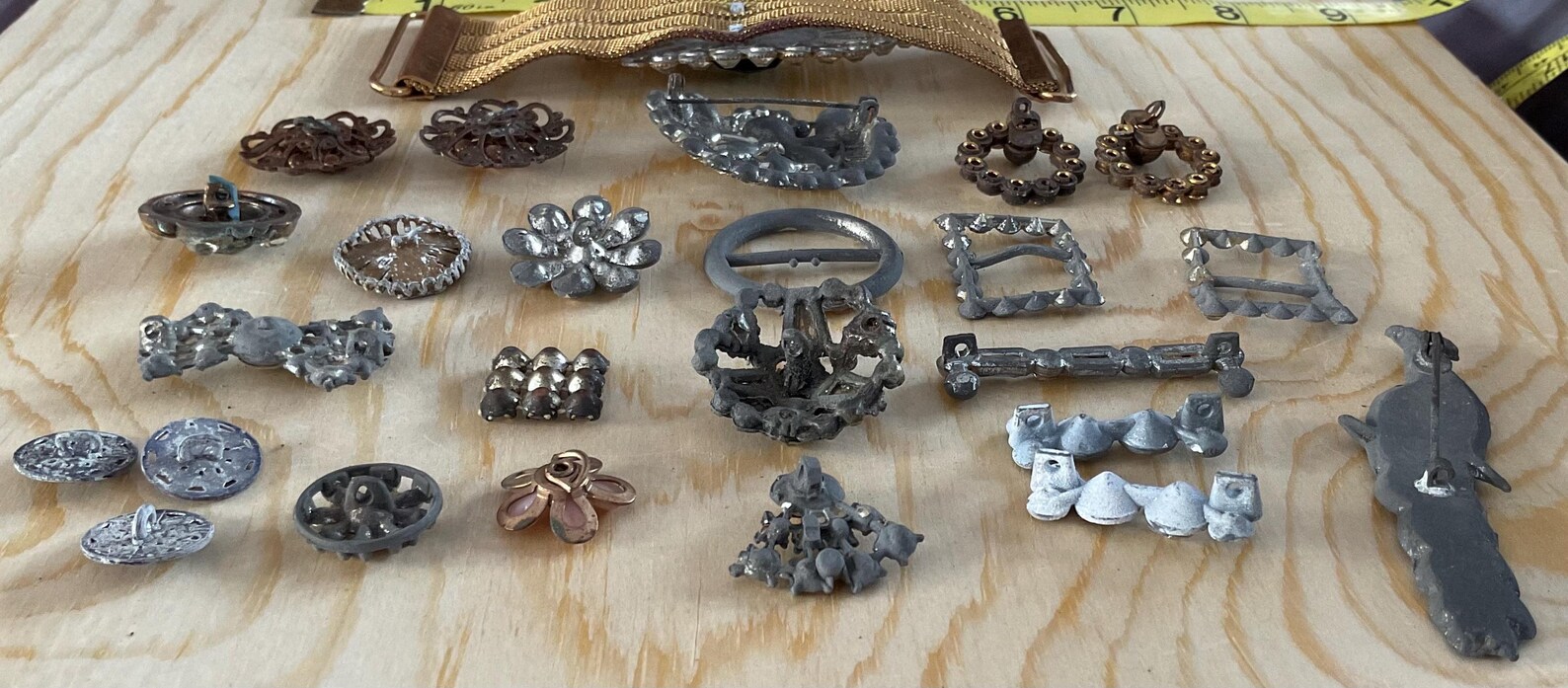 Vintage Old Pot Metal (?) Odds and Ends for Salvage or Other Crafting ...