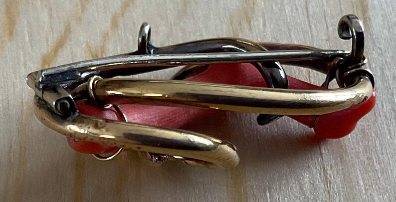 Vintage Natural Coral and Gold Tone Victorian Red Coral Pin Brooch. - Etsy