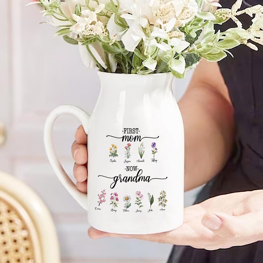 Grandma Flower Vase, First Mom Now Grandma, Grandma Gift, Custom Birth ...