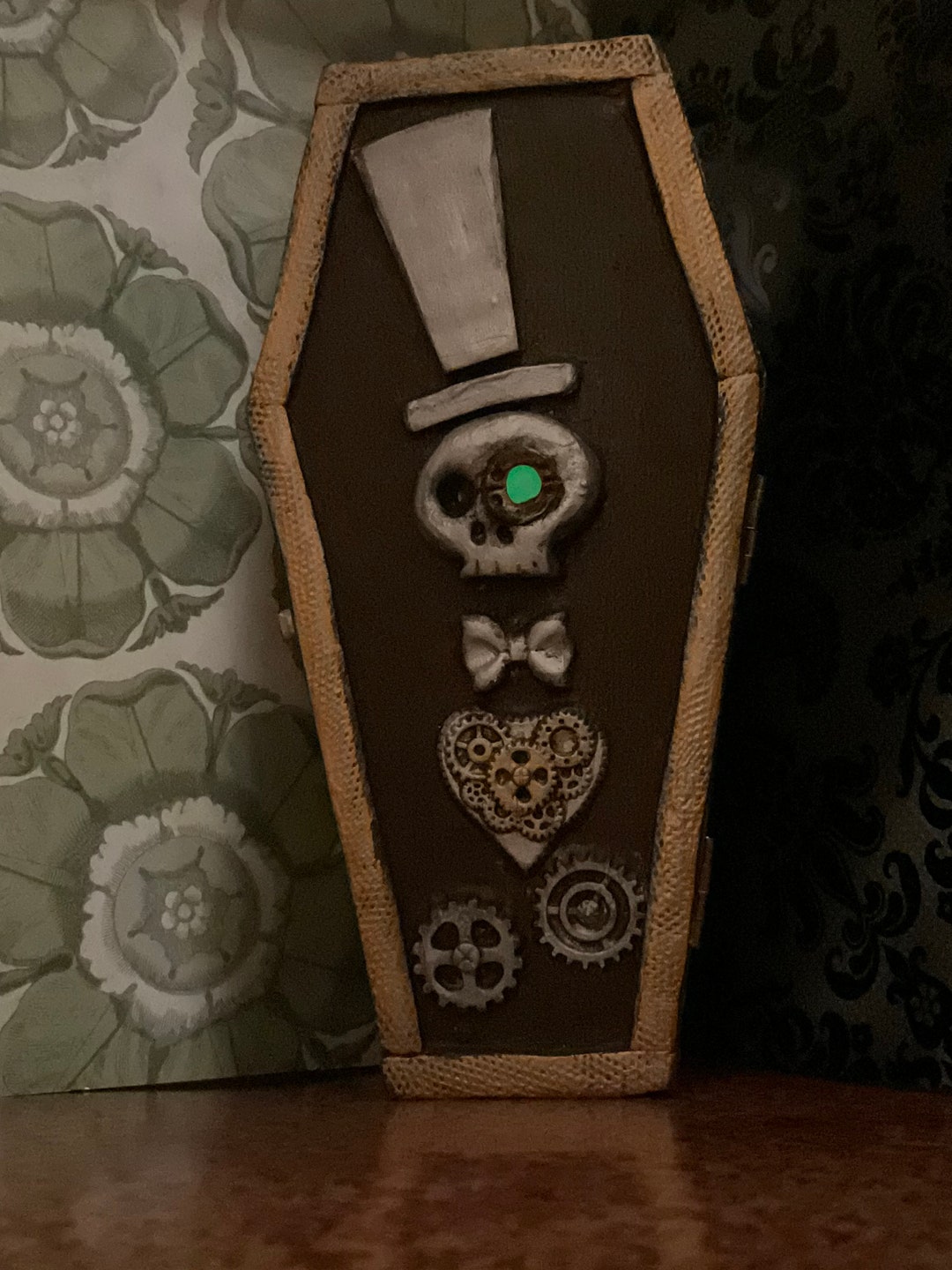 Steampunk Top Hat Glowing Eye Coffin - Etsy
