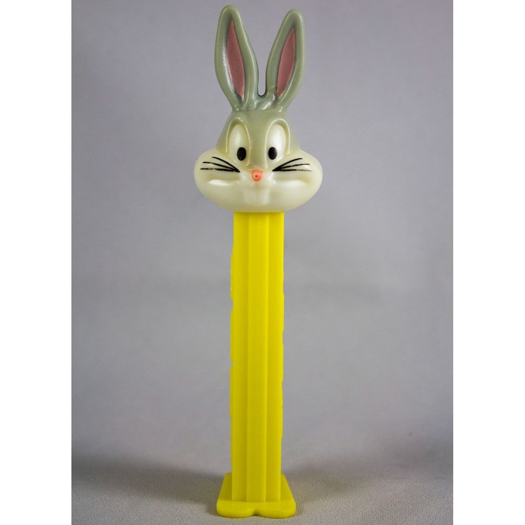 Vintage Bugs Bunny Pez Dispenser With Feet Hungary Warner Bros Looney ...