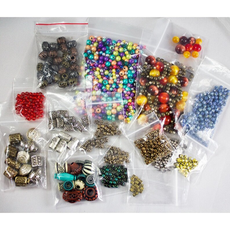 Huge Mixed Lot Jewelry/jewelry Making Parts Beads Wearable & for Crafts ...
