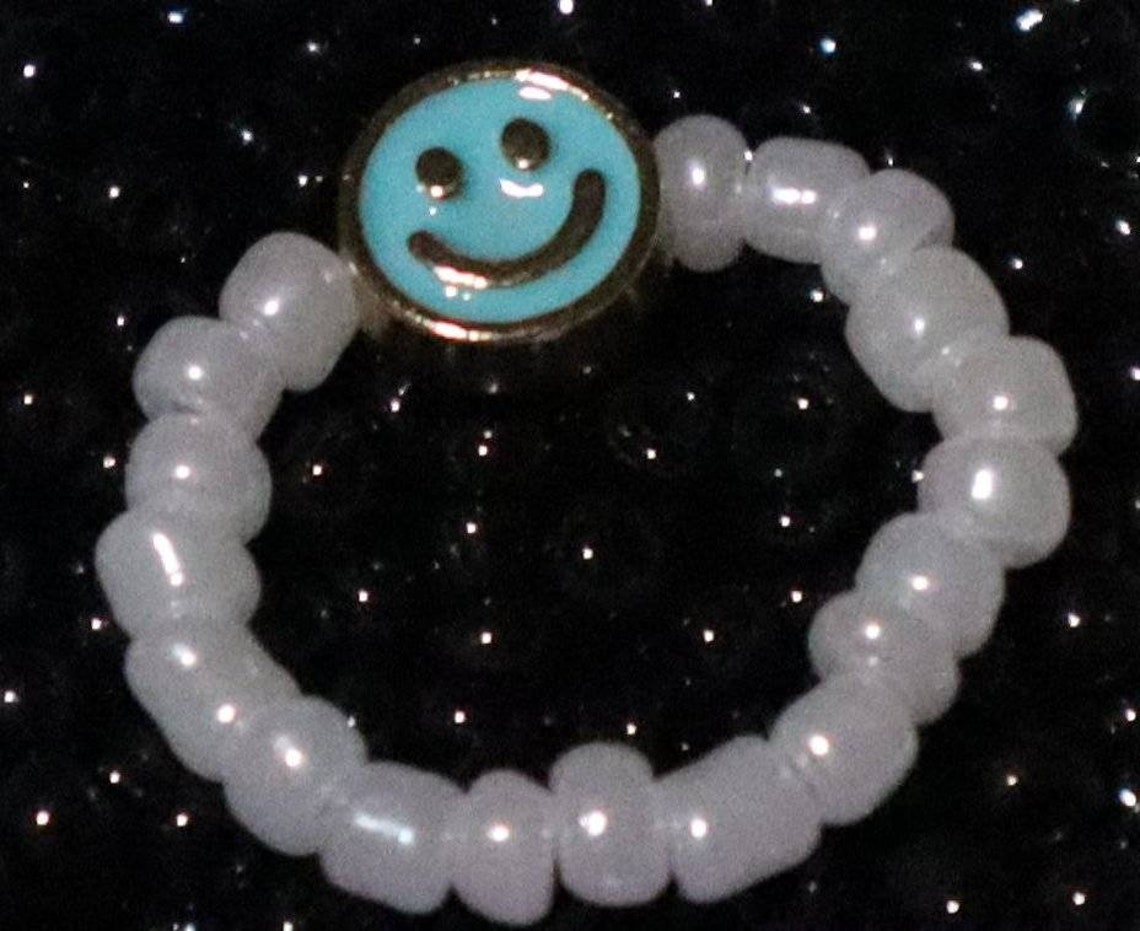 Seed Bead Smiley Face Ring Minimalist Friendship Ring - Etsy