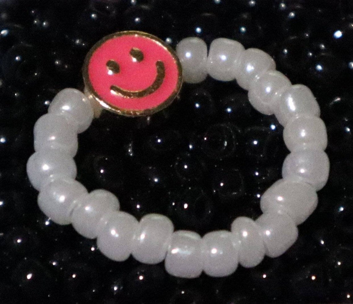 Seed Bead Smiley Face Ring Minimalist Friendship Ring - Etsy