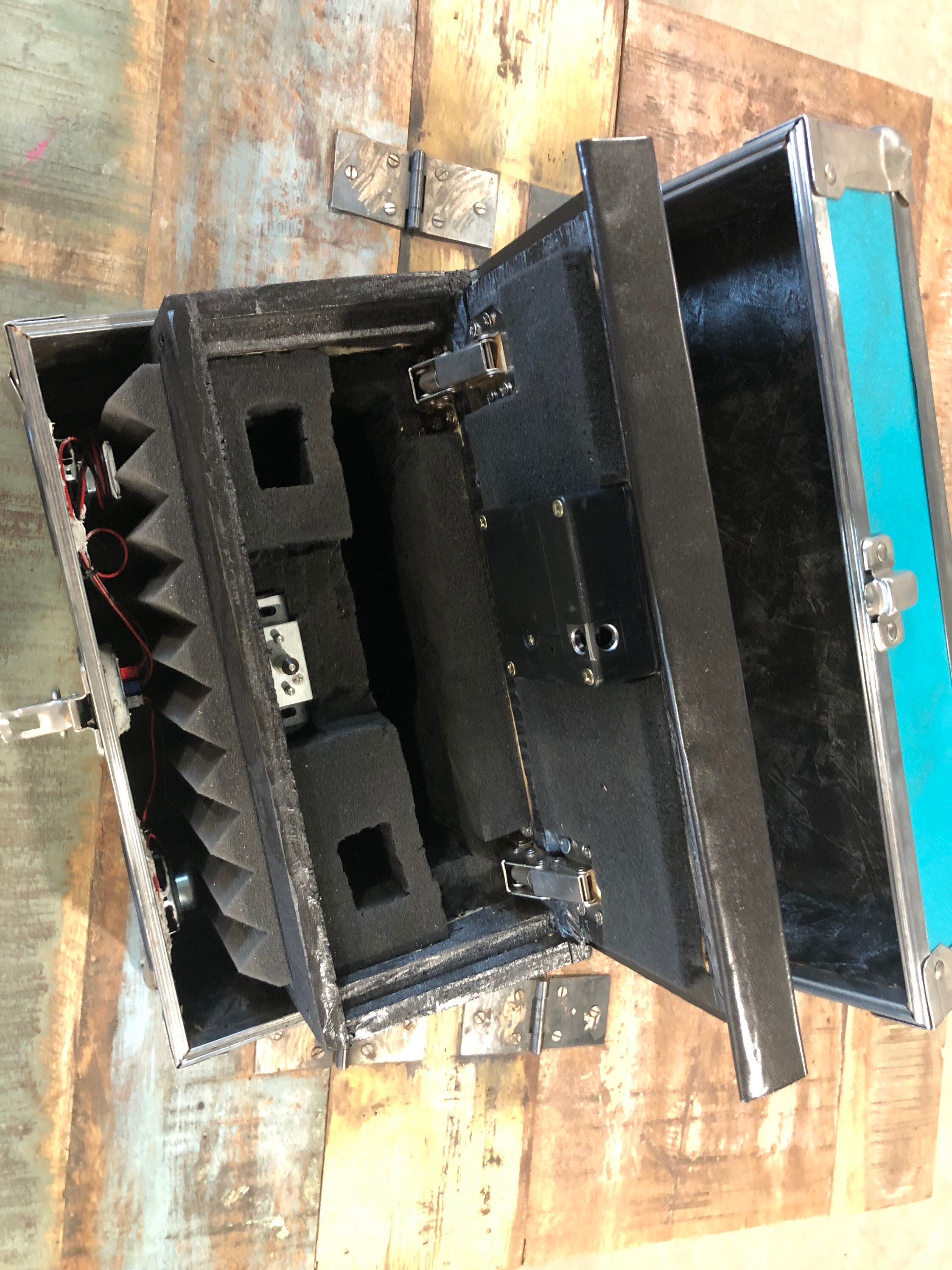 Mini Trunk Boom Box and Gun Safe Mini Foot Locker Speaker - Etsy