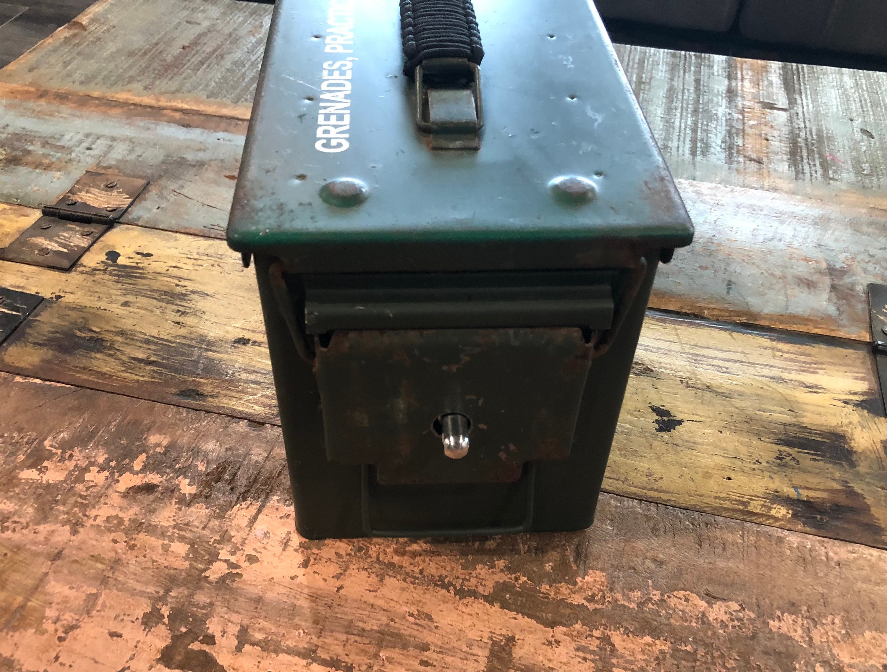 Ammo Box Speaker-with Gun Safe-boom Box-upcycled Speaker Box - Etsy