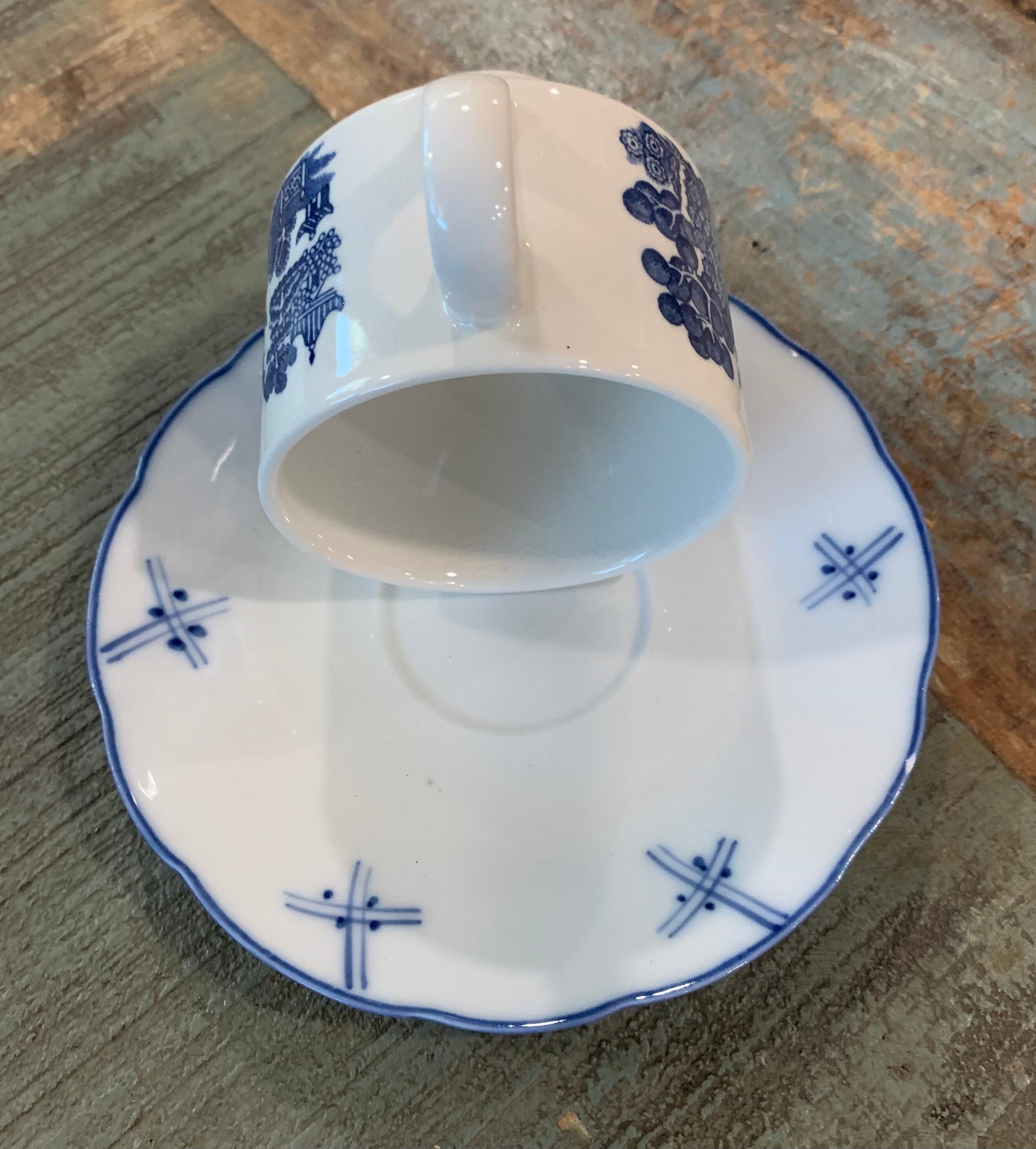 China Cup Bird Feeder Upcycled China Cup and Saucer Bird - Etsy