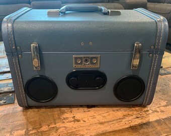 Vanity Speaker Boom Box Vintage Vanity Suitcase Speaker Box Upcycled ...
