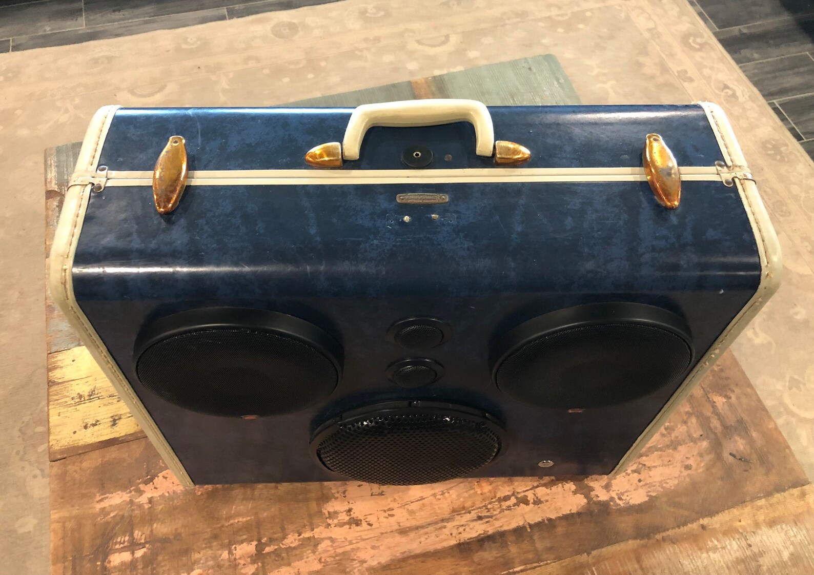 Suitcase Speaker Boom Box Vintage Suitcase Speaker Box Upcycled Speaker ...