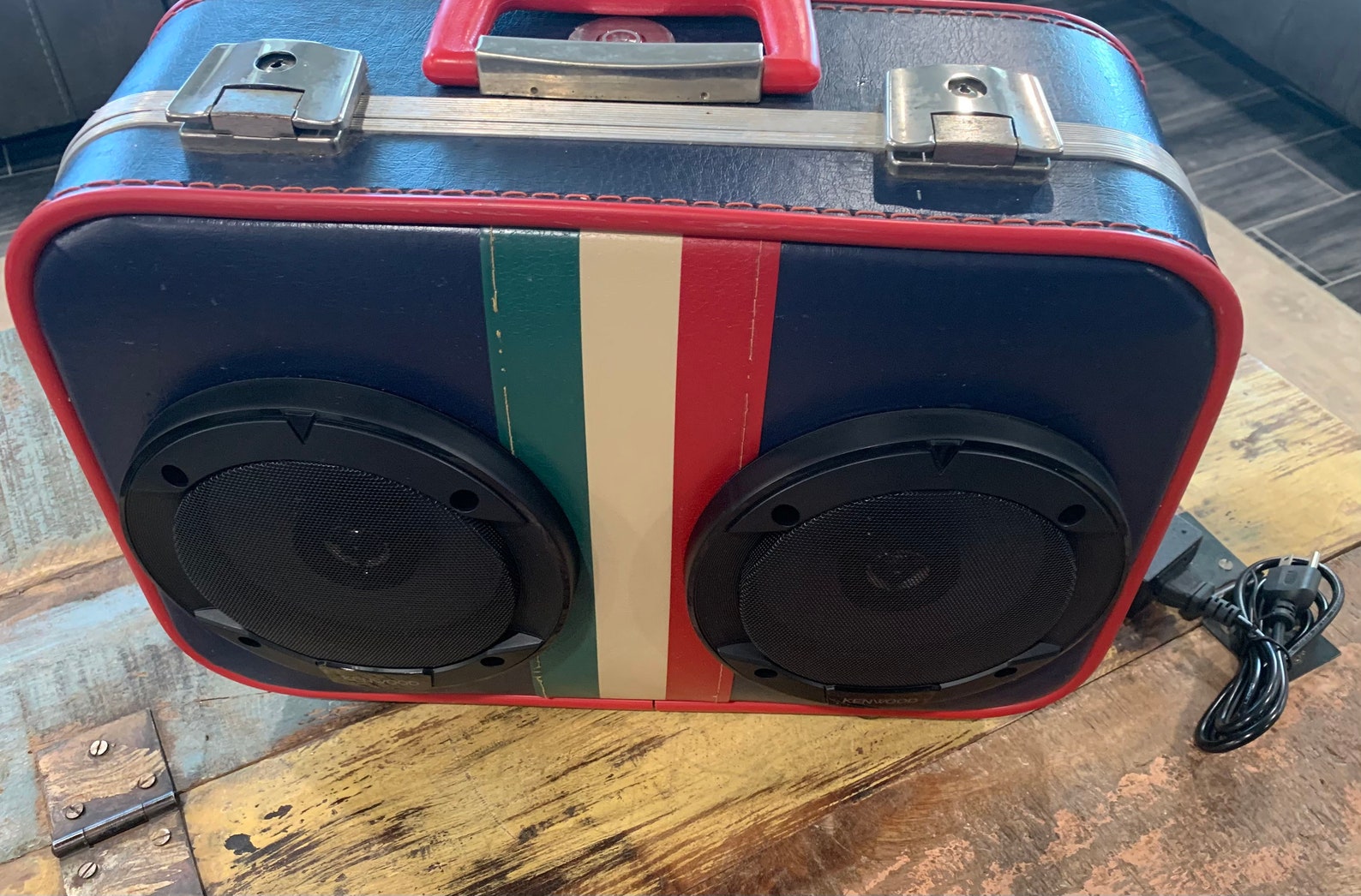 Suitcase Speaker Boom Box Vintage Suitcase Speaker Box Upcycled Speaker ...