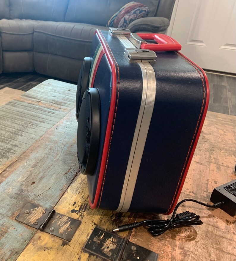 Suitcase Speaker Boom Box Vintage Suitcase Speaker Box Upcycled Speaker ...