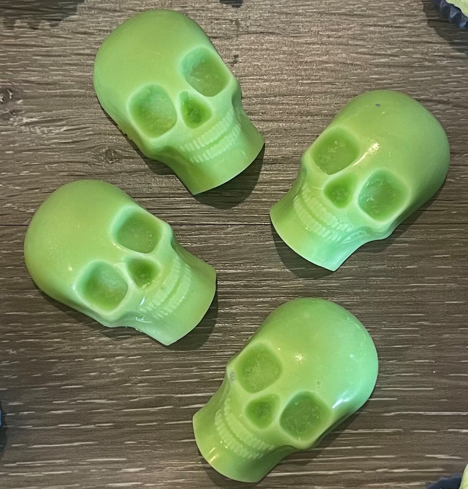 Poison Apple Scented Skull Wax Melts for Halloween and Fall - Etsy