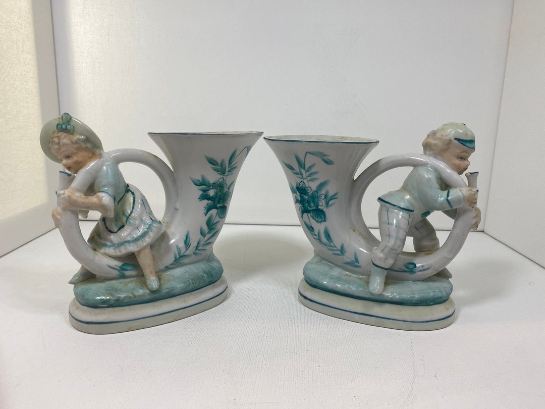 L&M, Inc. Vintage Porcelain Colonial Horn Vases Boy and Girl Figurines ...