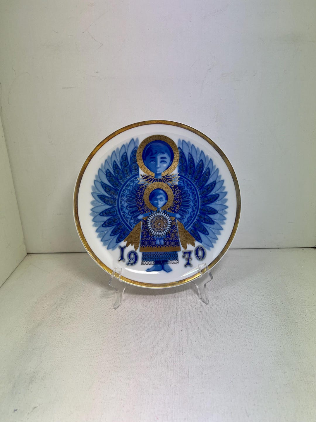 1970 Santa Clara Christmas Plate: First Edition Blue & Gold Porcelain ...