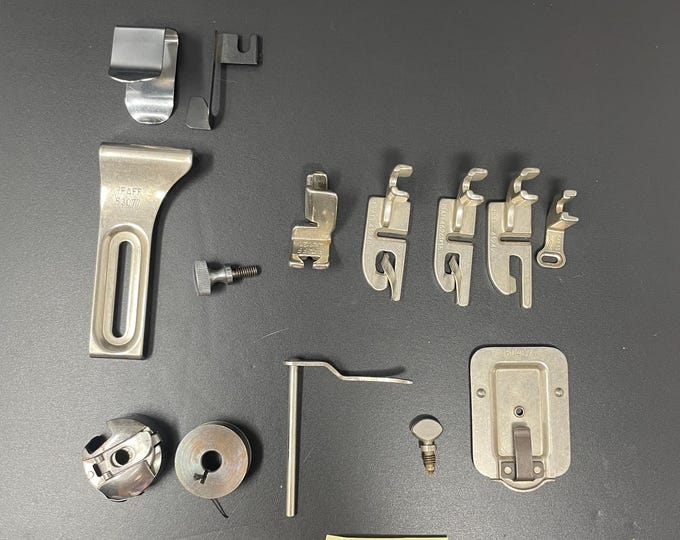 PFAFF 360 Vintage Sewing Machine Accessories Presser Feet Bobbin Case ...