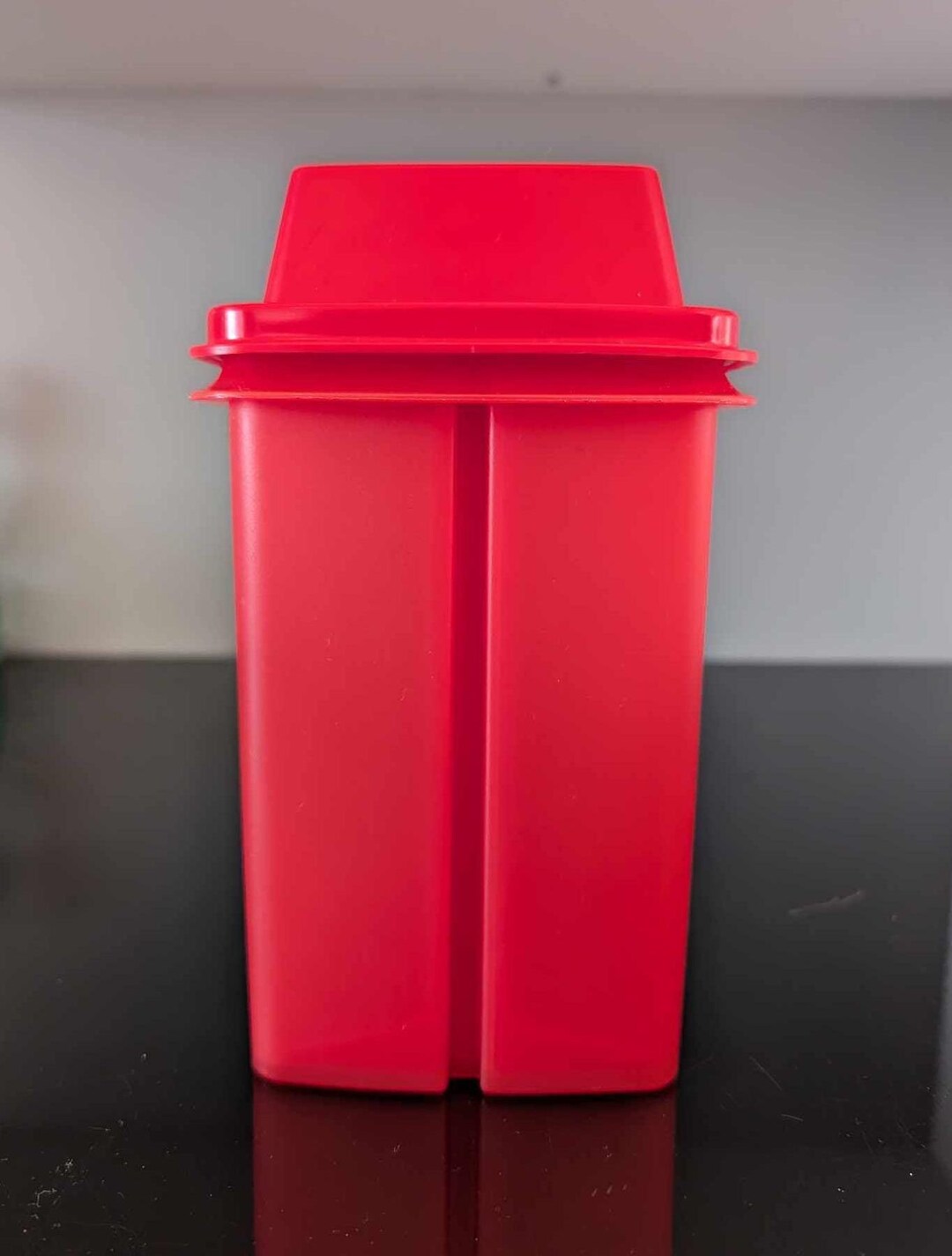 Tupperware Pickle Keeper Tupperware Pick-a-deli Retro Kitchen Storage ...