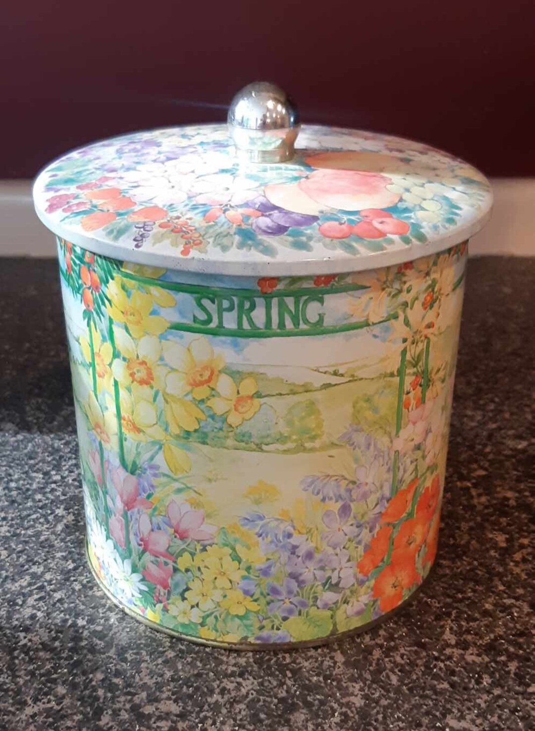 Vintage Biscuit Tin / Four Seasons Tin / Cookie Tin / Floral Tin - Etsy