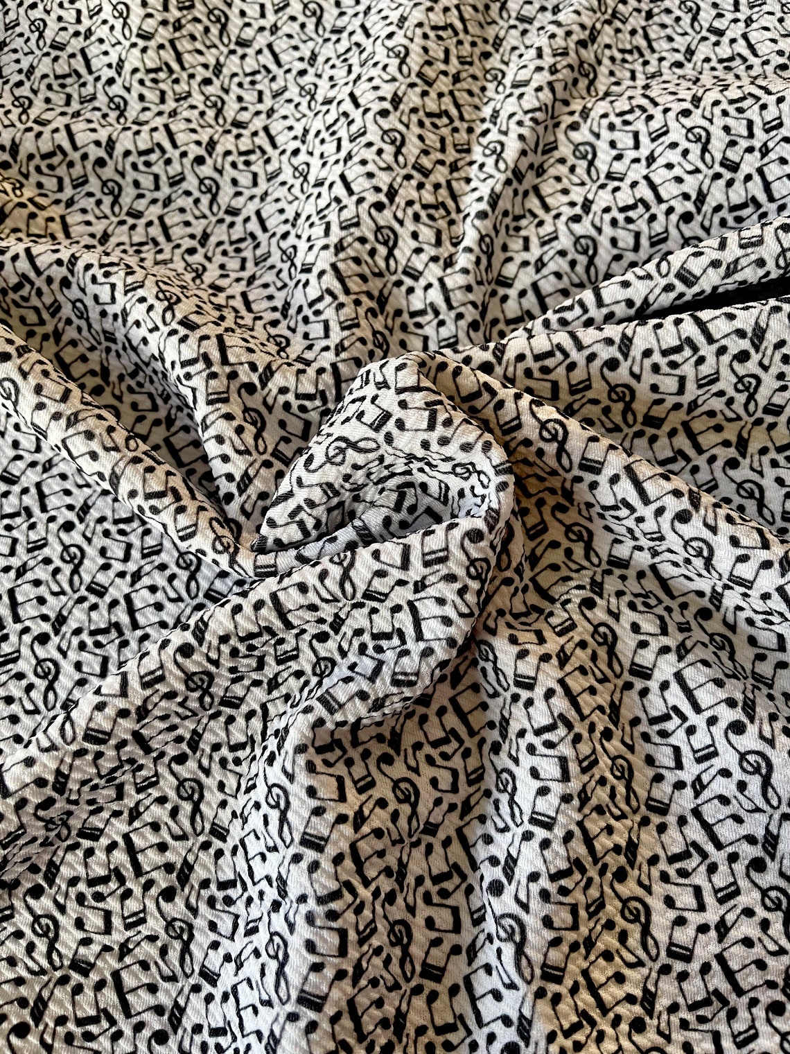 Musical Notes . . Printed Bullet Fabric | DIY | Clothing | Bows | USA ...