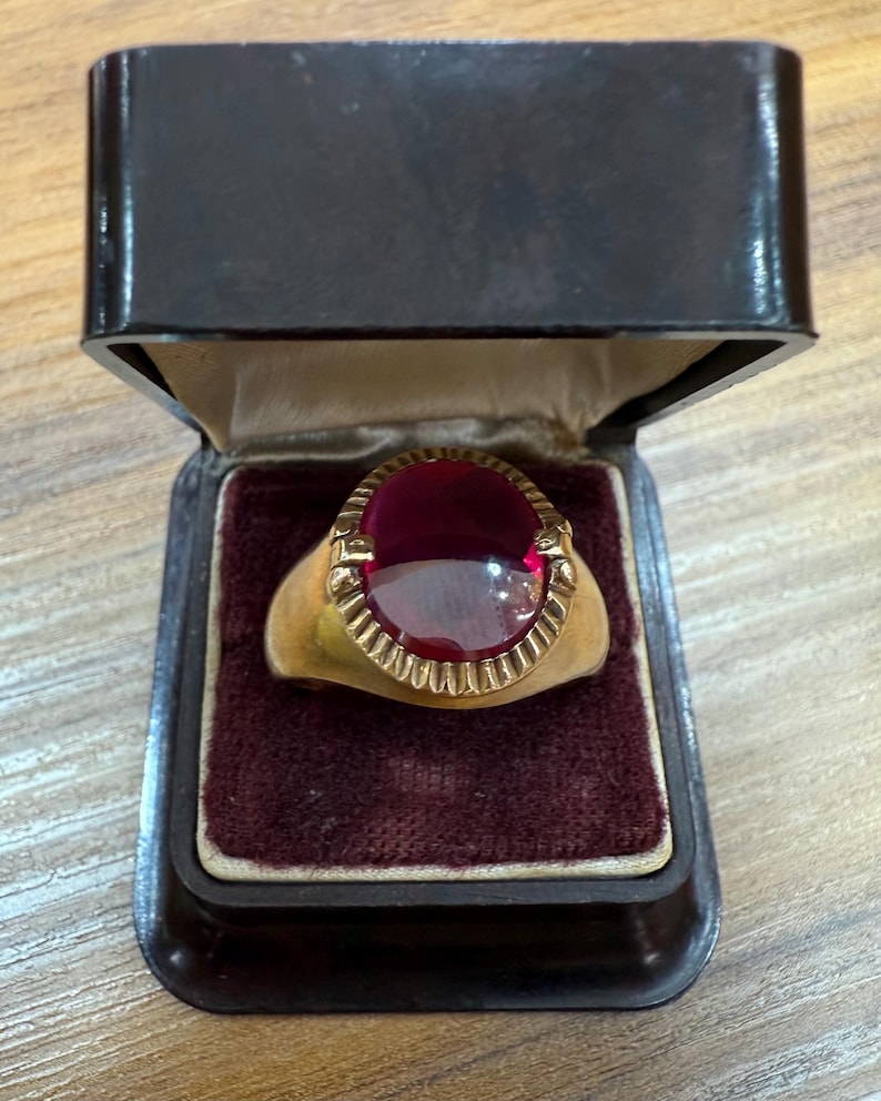 9ct Yellow Gold Synthetic Ruby Man's Ring - Etsy Australia