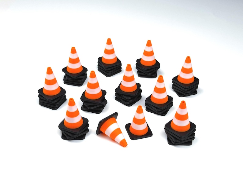 Mini Traffic Cones | 1.25in Tall Stackable Desk Decoration [5 to 50 ...