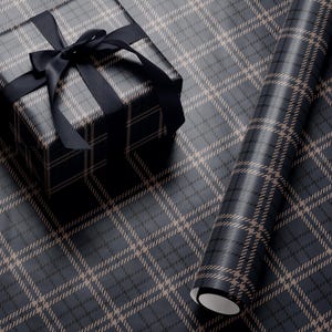 Classic Blue Plaid Wrapping Paper Traditional Gift Wrap Christmas ...