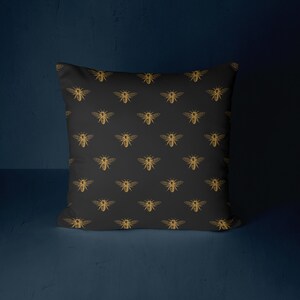 Bumble Bee Throw Pillow Couch Throw Pillow Cover Decorative Home Decor ...