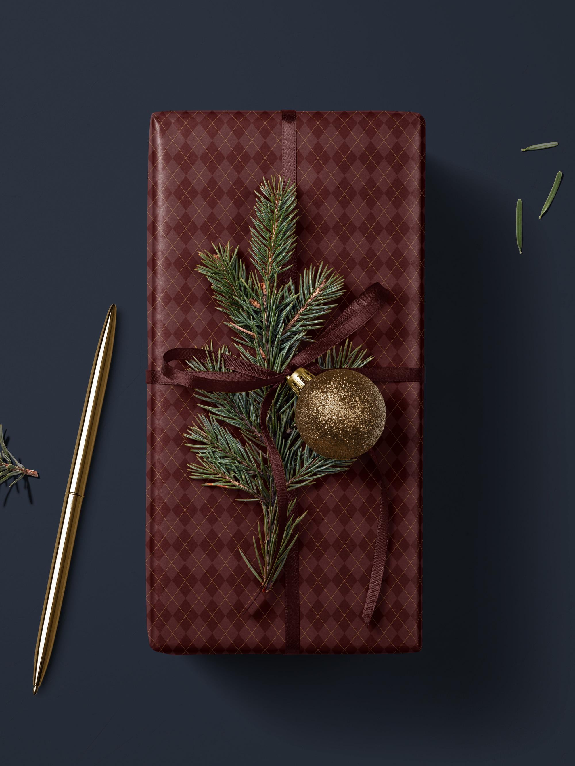 Red Diamond Gift Wrap Mom Traditional Gift Wrap Christmas Wrapping ...