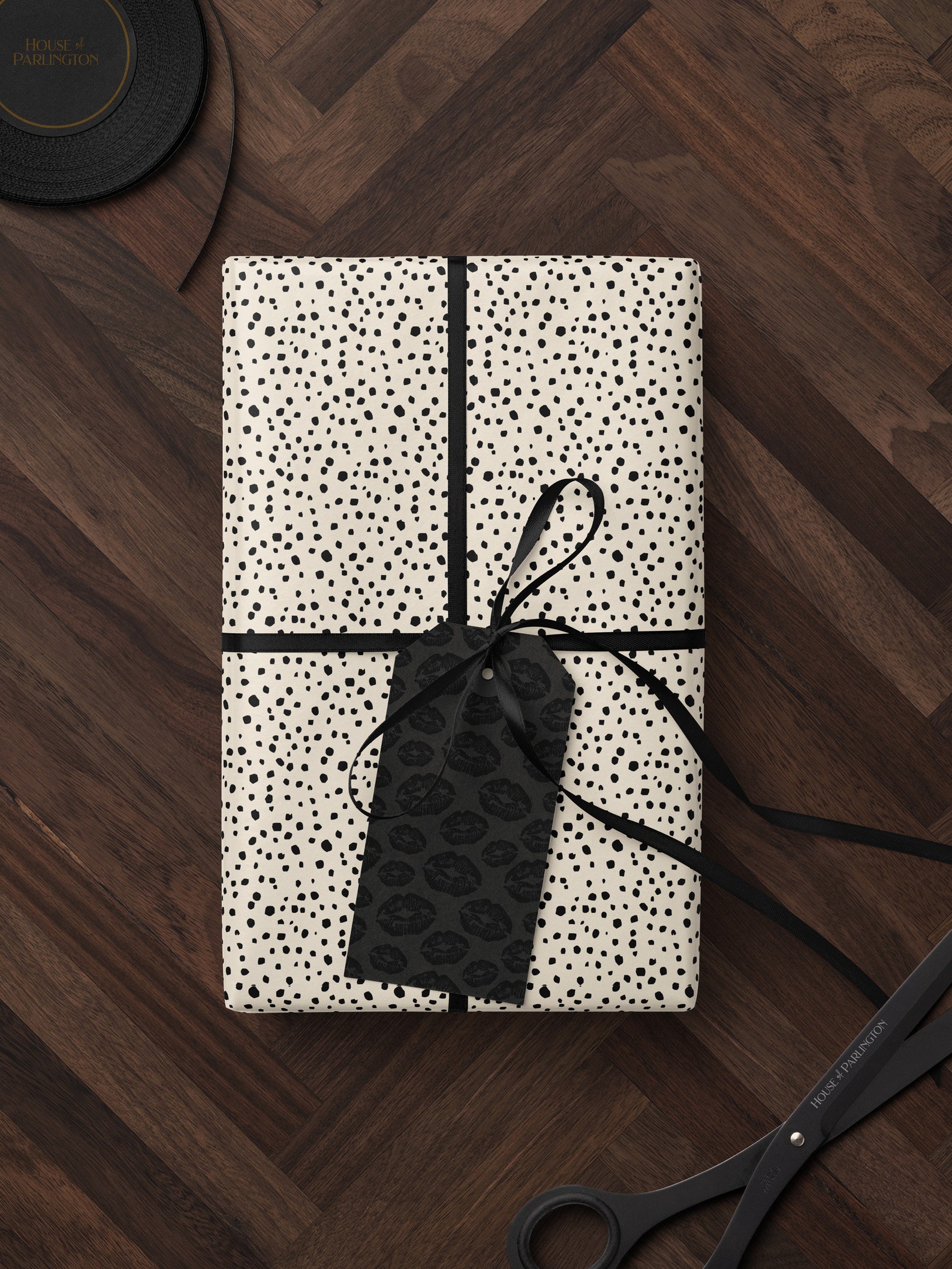 Spot Wrapping Paper Dalmatian Gift Wrap Animal Print Wrapping Paper ...