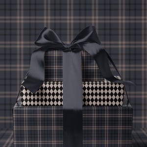 Classic Blue Plaid Wrapping Paper Traditional Gift Wrap Christmas ...