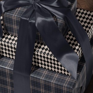 Classic Blue Plaid Wrapping Paper Traditional Gift Wrap Christmas ...