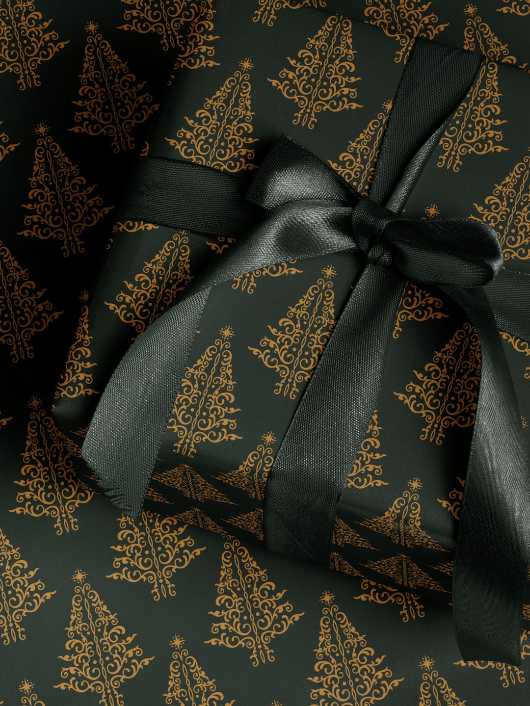 Green Christmas Wrapping Paper Tree Gift Wrap Festive Decor Christmas ...