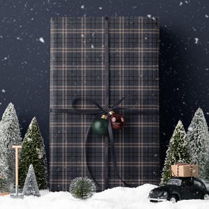 Classic Blue Plaid Wrapping Paper Traditional Gift Wrap Christmas ...