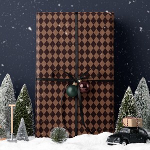 Brown Harlequin Gift Wrap Classy Wrapping Paper Birthday Traditional ...