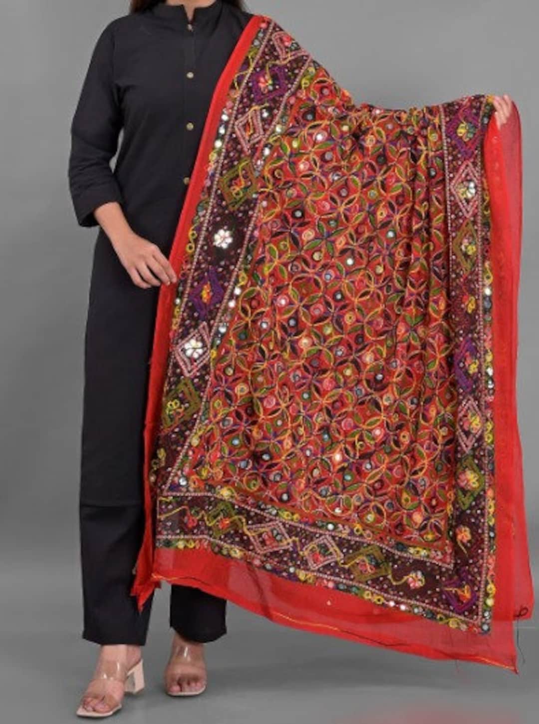 Phulkari Kantha Kutch Mirror Foli Work Heavy Embroidery Cotton Dupatta ...