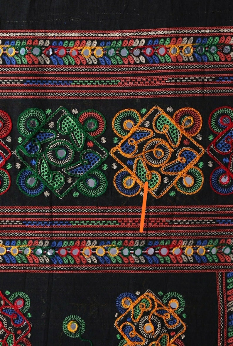Handcrafted Black Kutchi Embroidered Dupatta With Mirror Work ...
