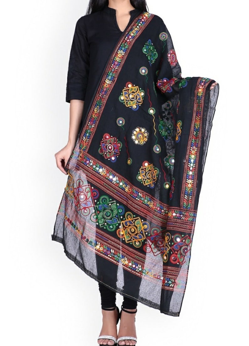 Handcrafted Black Kutchi Embroidered Dupatta With Mirror Work ...