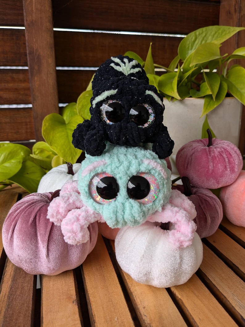 Peanut the Spider Crochet Pattern | Amigurumi Pattern - Etsy