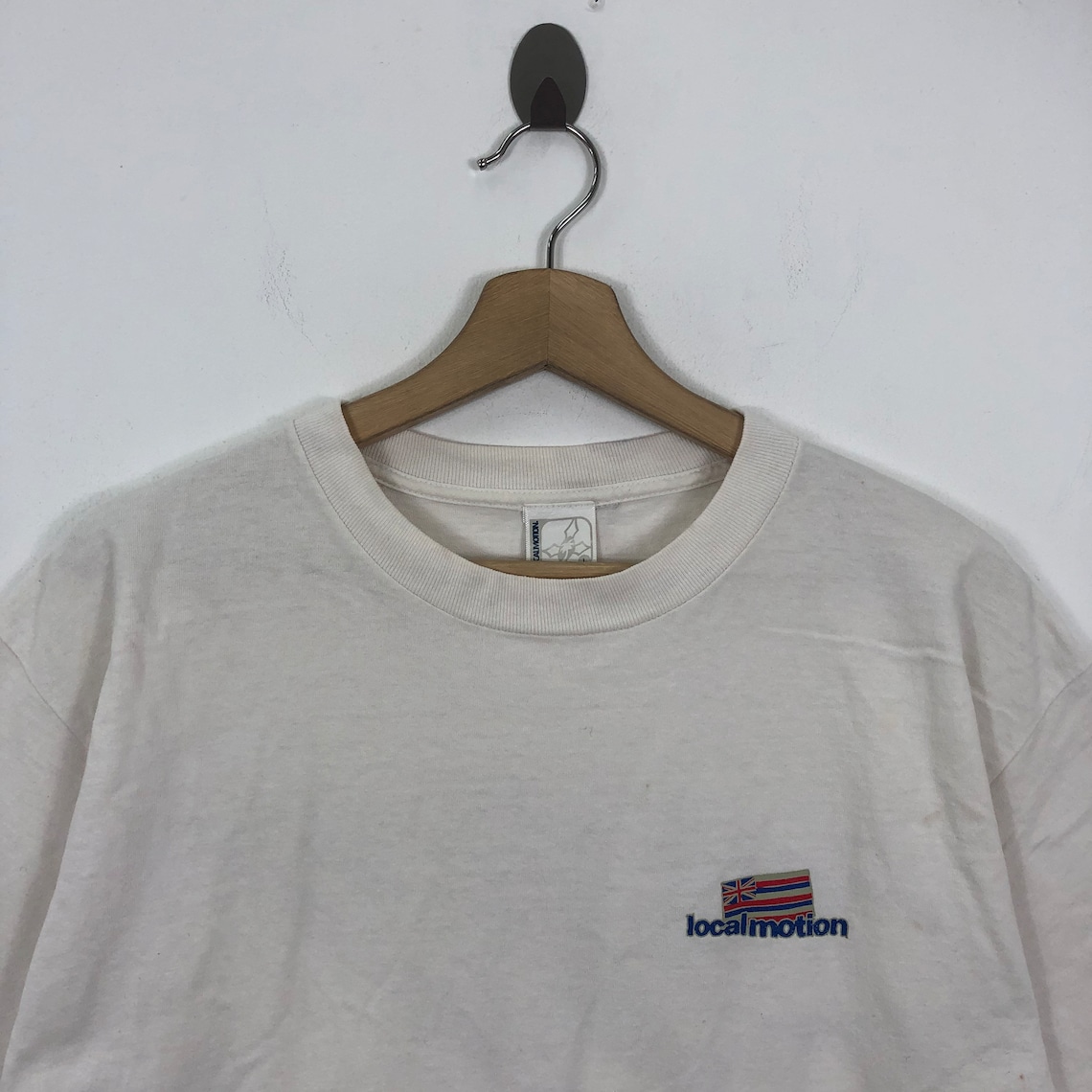 Vintage LOCAL MOTION SURFING Uk Logo Surfwear T-shirt - Etsy