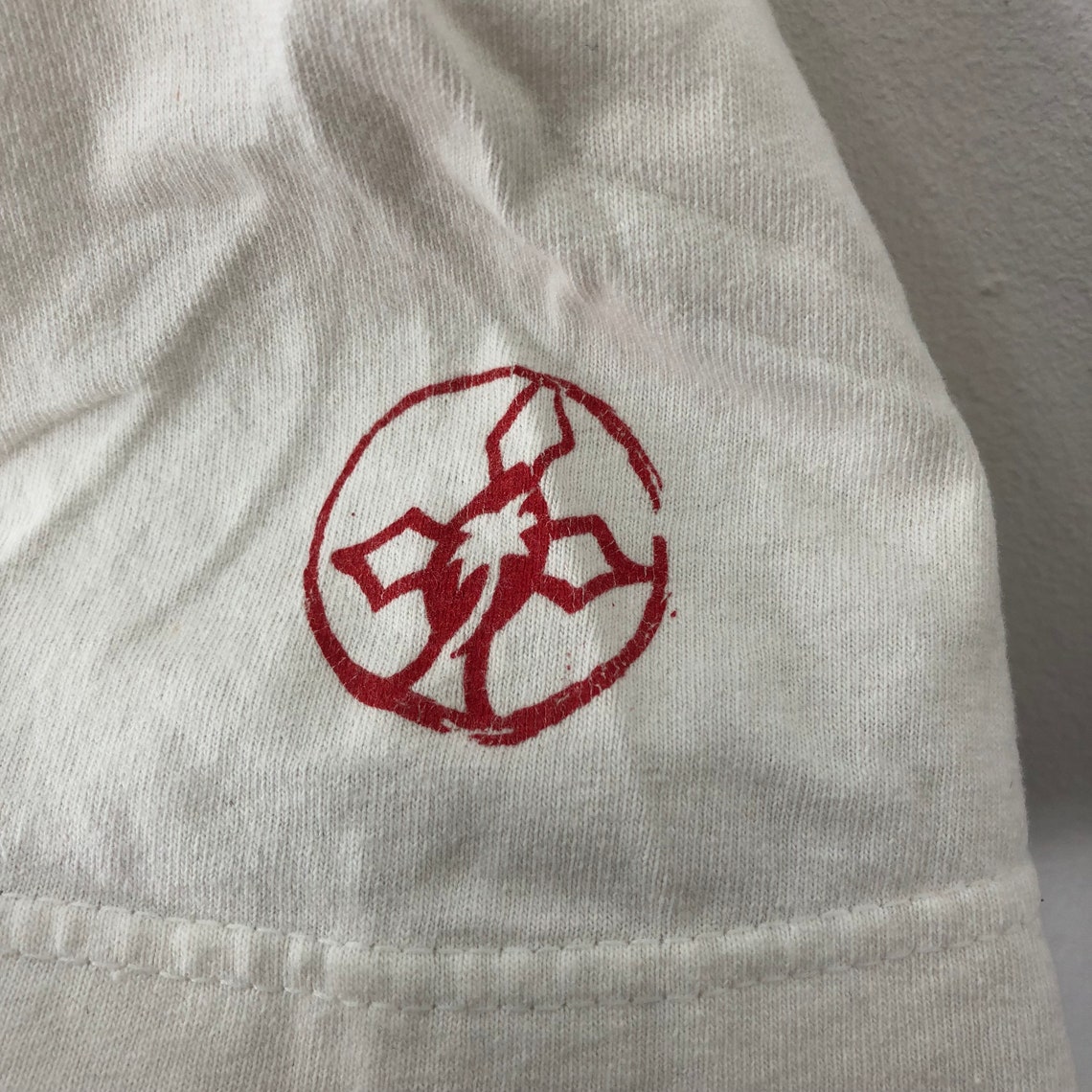 Vintage LOCAL MOTION SURFING Uk Logo Surfwear T-shirt - Etsy