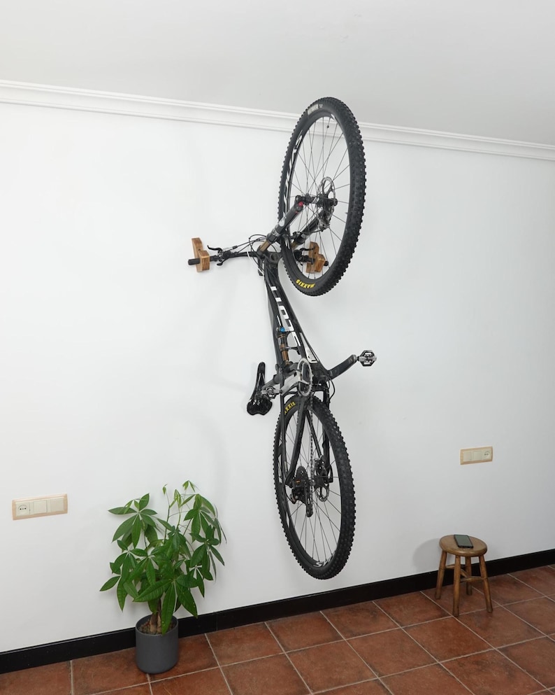 Floating Vertical Bike Wall Mount – Storage & Maintenance Stand ...
