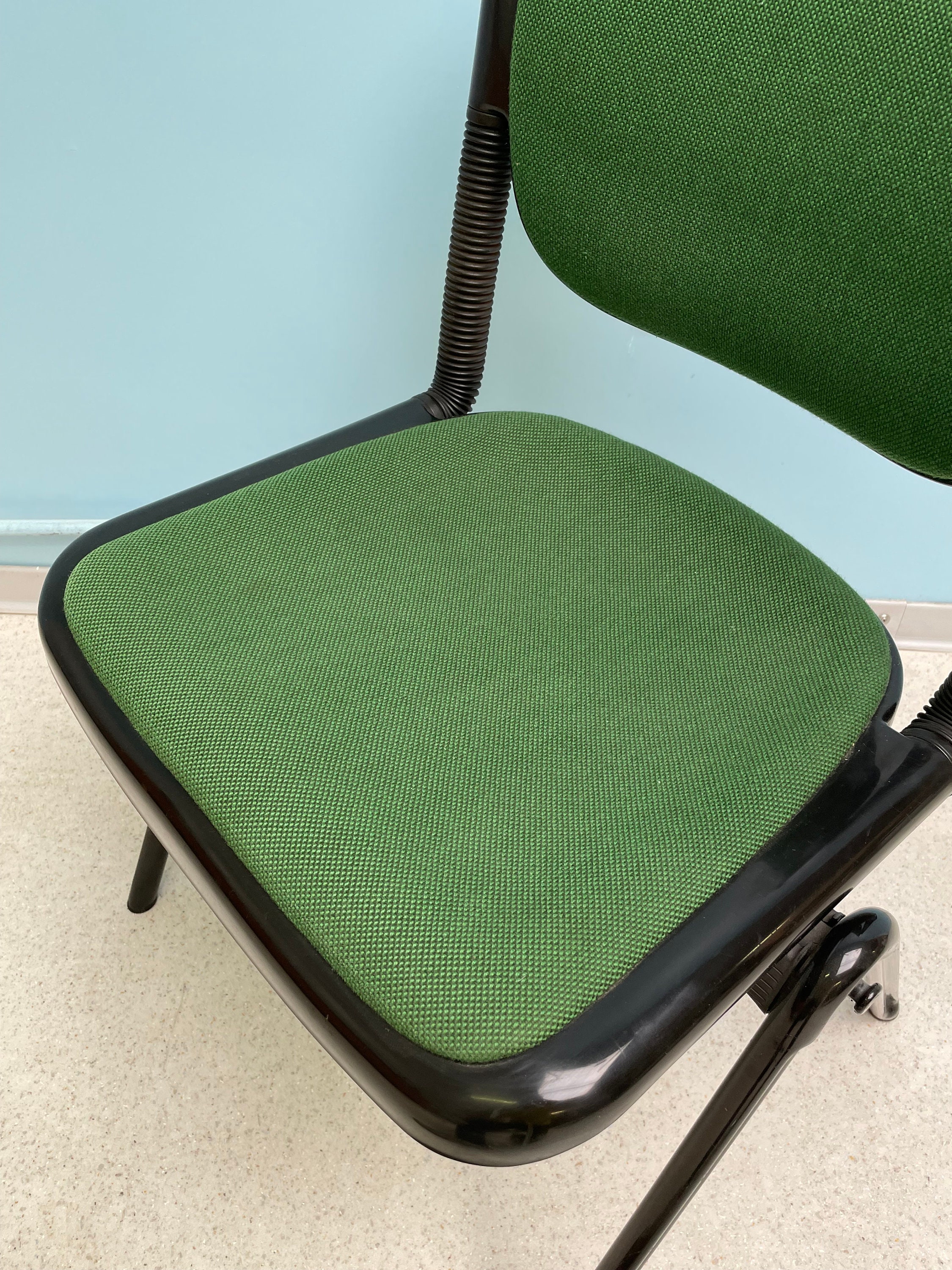 1 of 5 Vintage Vertebra Chairs System for Open Ark Castelli by - Etsy
