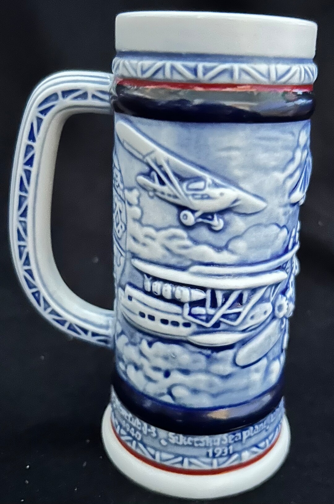 1982 Avon Mini flying Classicsstein - Etsy