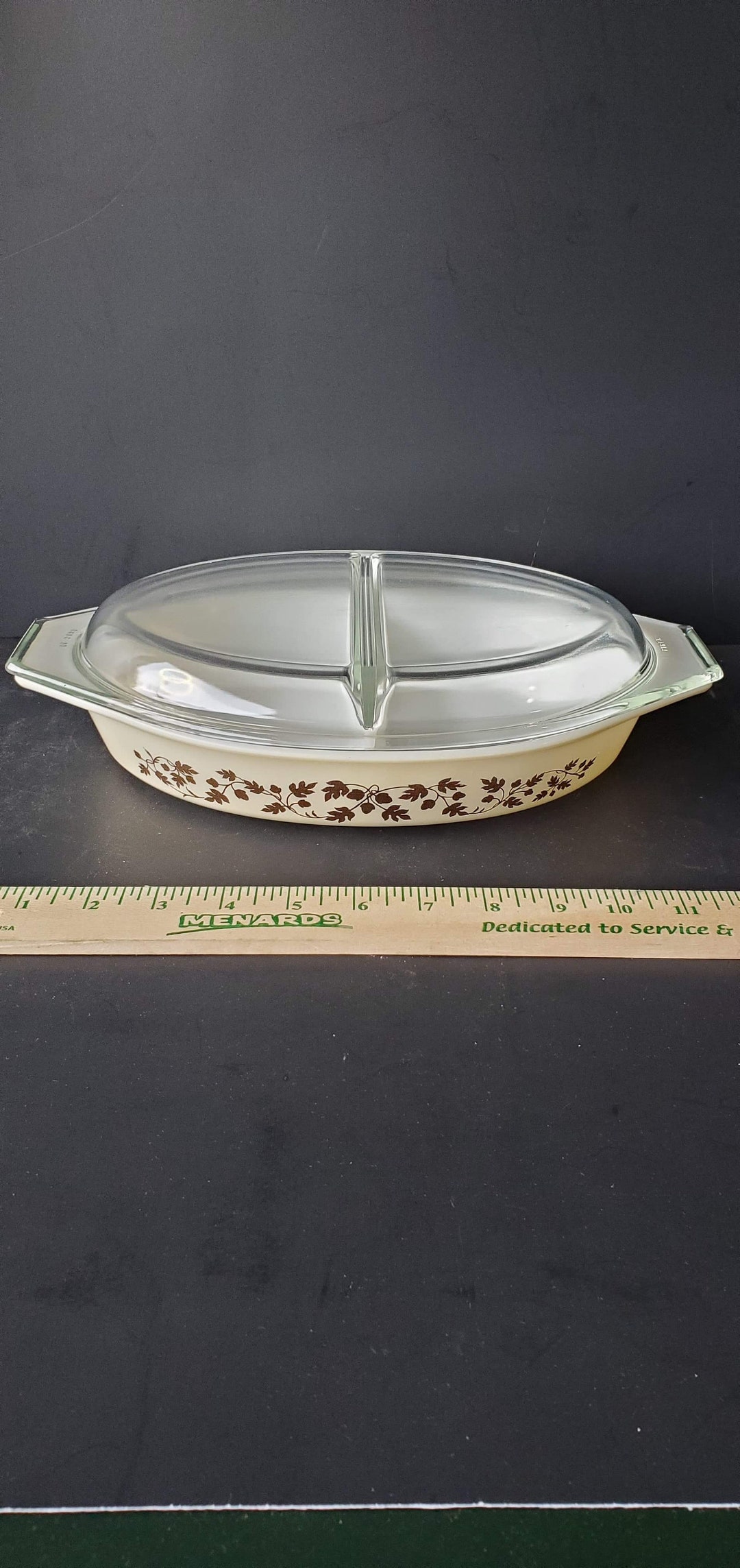 Vintage 1950’s Pyrex Divided Dish With Divided Lid, Gold Acorn Pattern ...