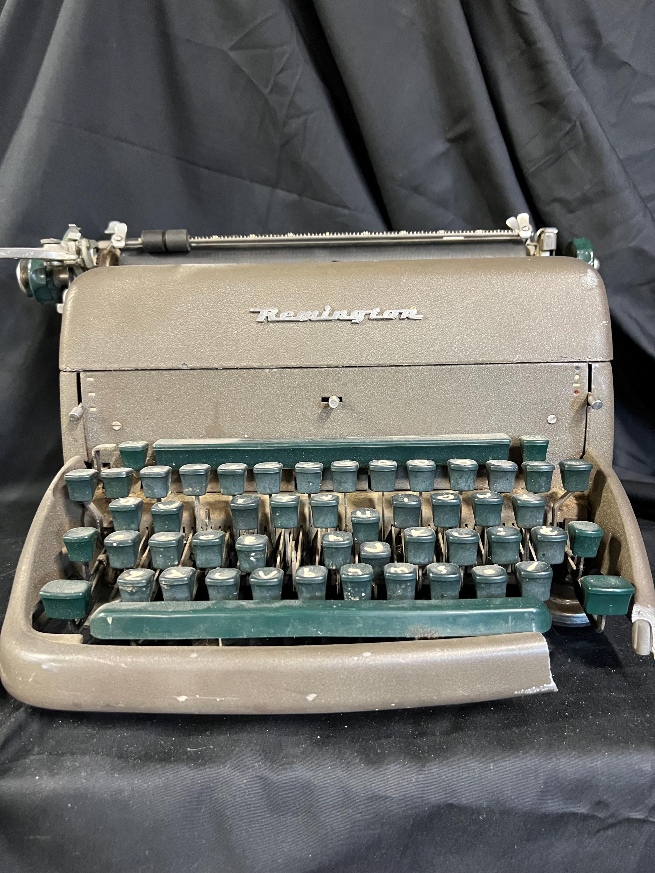 Vintage, 1955 Remington Typewriter Super Riter Standard, ROUGH ...