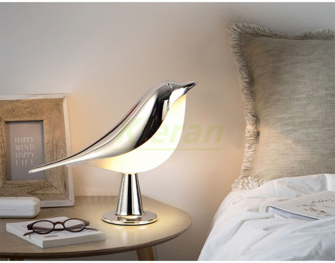 Beautiful Bird Table Lamp Three Colors Aroma Bird Fragment Lamp ...