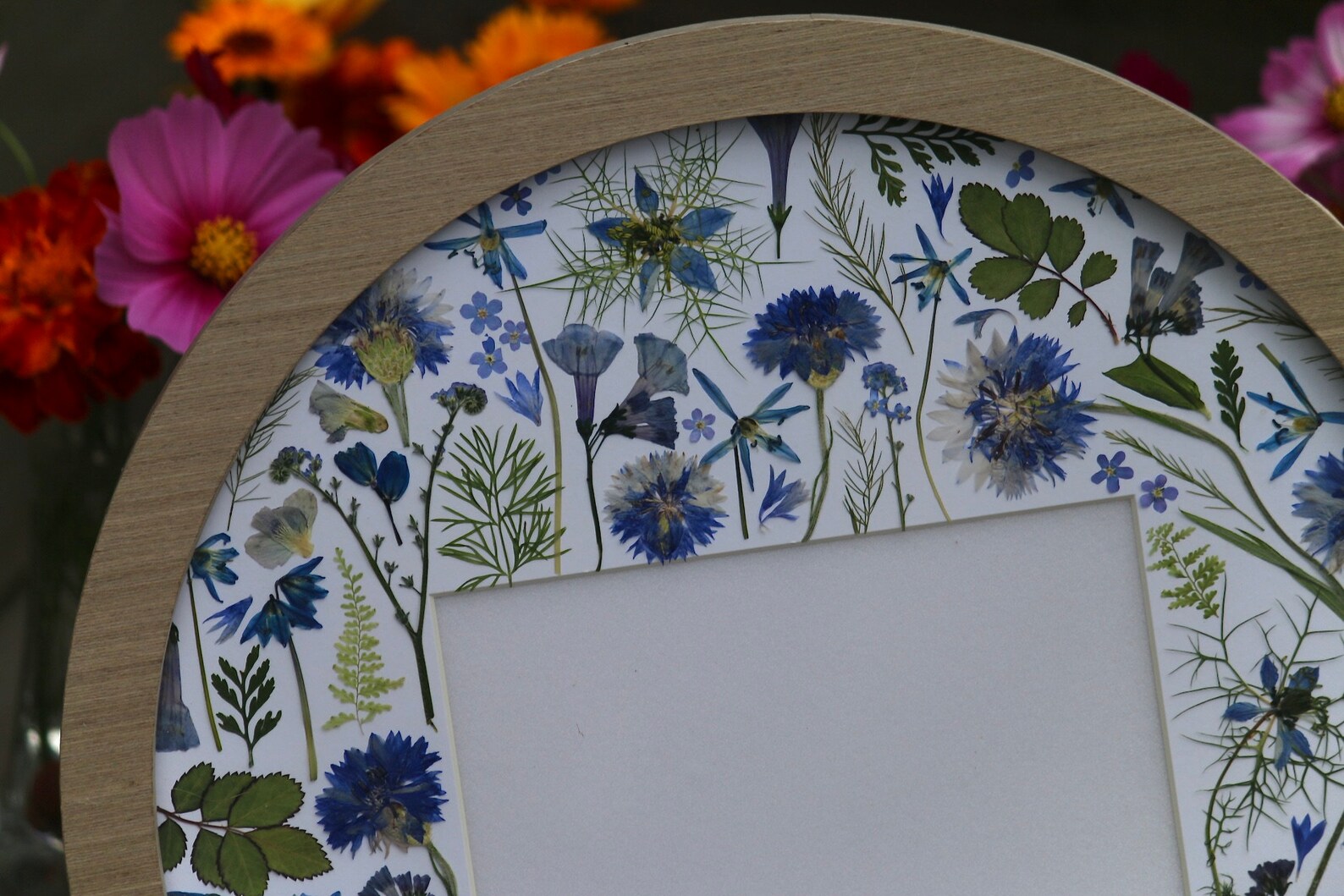 Blue Wild Flowers & Fern Circular Photo Frame - Etsy