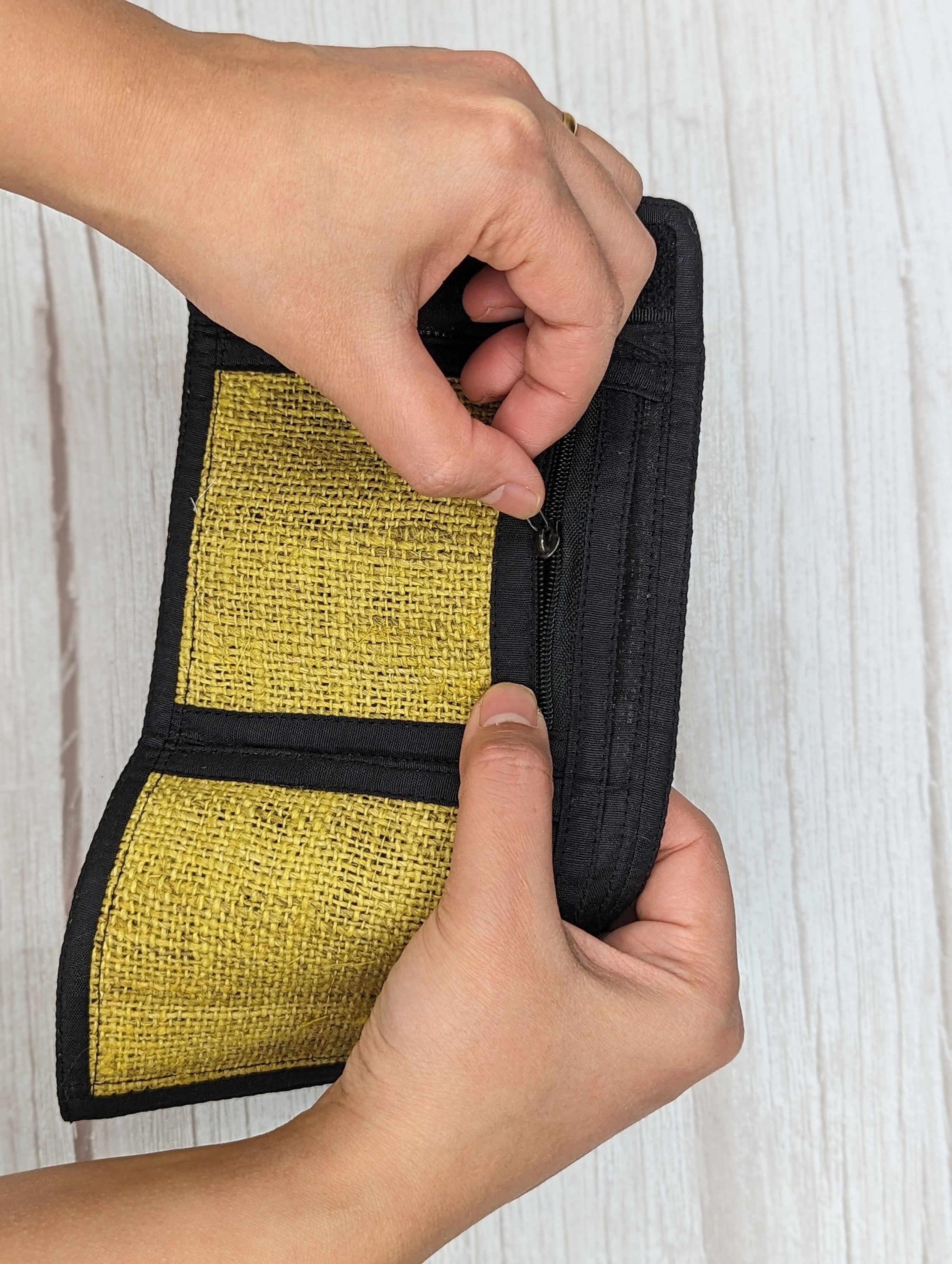 Eco-friendly Himalayan Hemp Wallet - Etsy
