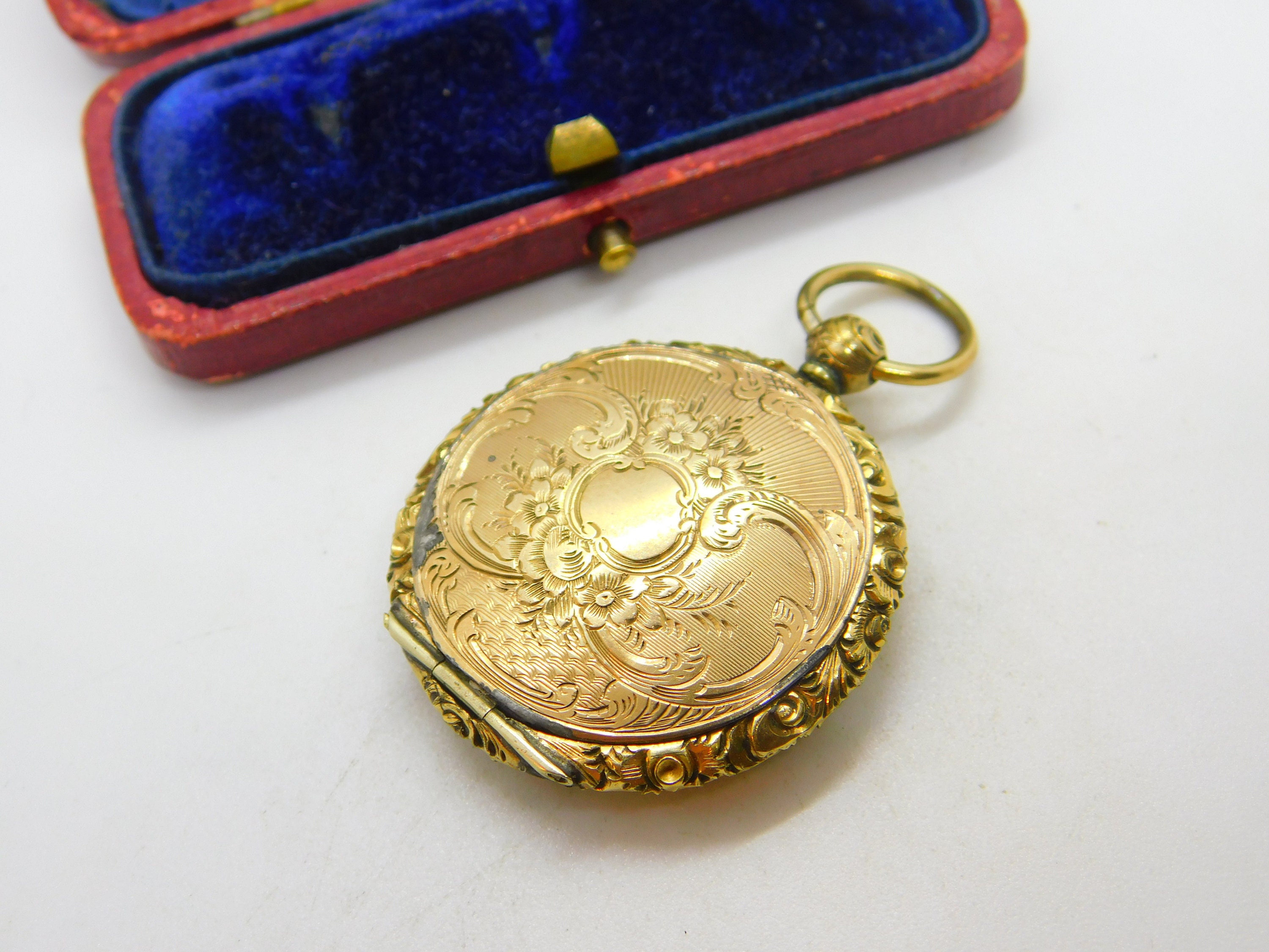 Victorian Pinchbeck Gold Floral Pattern Locket Fob Pendant Antique ...