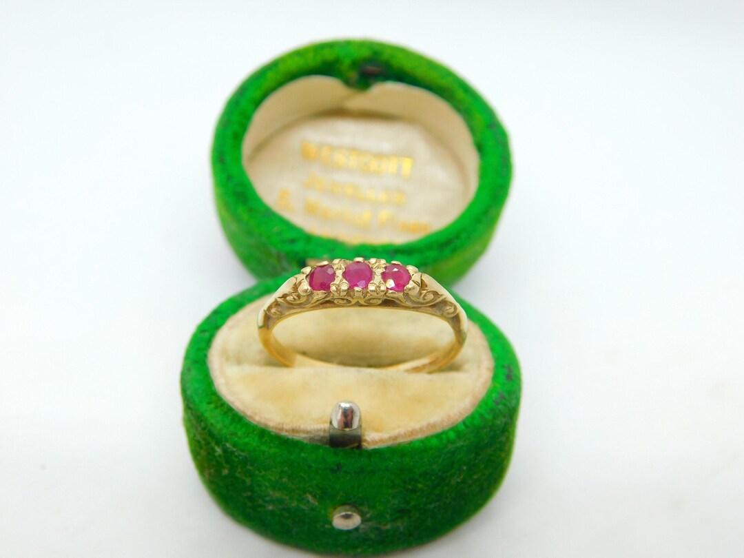 9ct Yellow Gold Three Stone Ruby Boat Ring Vintage C1970 Birmingham - Etsy