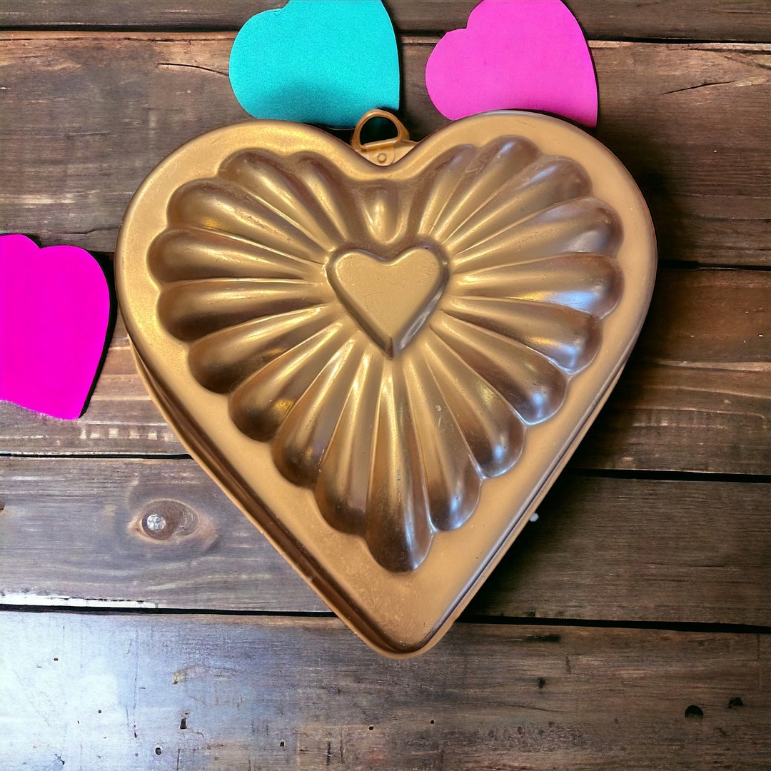 Vintage Copper Heart MCM Cake Pan Jello Mold Wall Hanging Retro Country ...